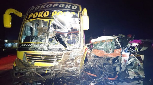 10 Dead After Bus Collides with a Taxi in Kyenjojo - Story Hawker